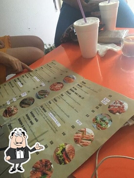 Menu at El Sazon Mexicano restaurant, Salvatierra, Leandro Valle 213