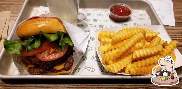 Shake Shack, 185 N Morgan St in Chicago - Restaurant menu and reviews