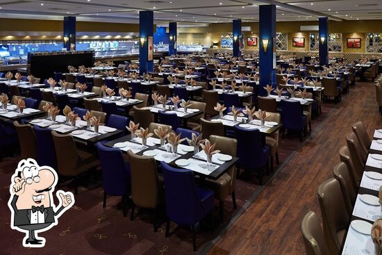 Merzee, 1008 Stockport Rd in Manchester - Restaurant menu and reviews