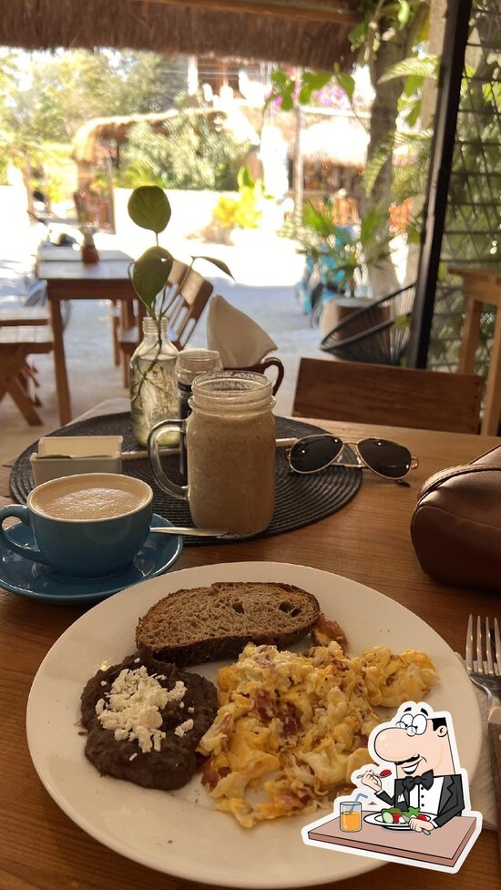 Menu at KÁAPEH TULUM SMOOTHIE BOWLS, BRUNCH & CAFÉ, Tulum
