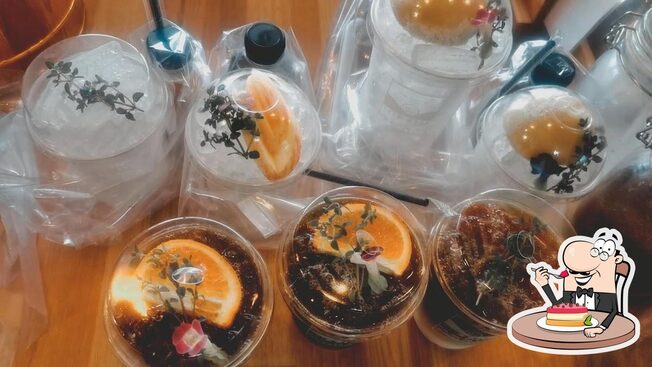 Kon Tawan Tok Cafe , Suan Phueng - Restaurant reviews