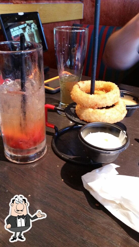 Red Robin Gourmet Burgers and Brews, Webster - Restaurant menu, prices ...