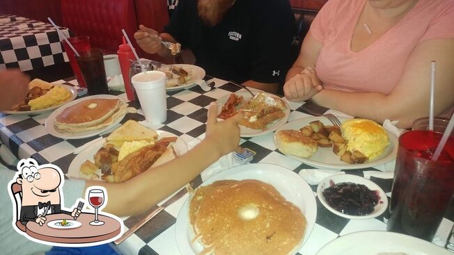Mary's Kitchen, 1083 US-98 in Destin - Restaurant menu and reviews