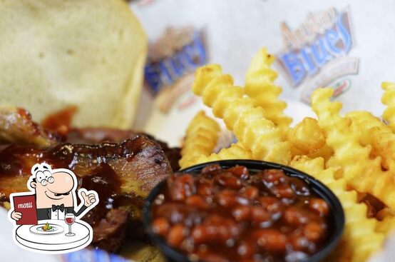 County Line Catering & BBQ in Cedar Rapids - Restaurant menu and reviews