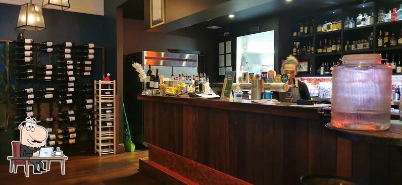 Hybla Tavern, Middleton Beach - Restaurant menu, prices and reviews