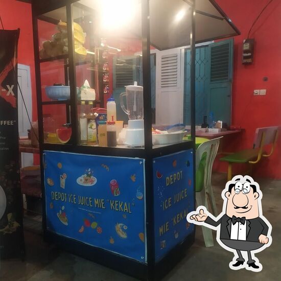 Queen Fried Chicken restaurant, Pasuruan - Restaurant reviews