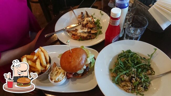 The Telegraph, Putney Heath in London - Restaurant menu and reviews