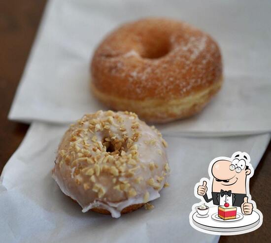 Broadway Donuts in Long Beach - Restaurant menu and reviews