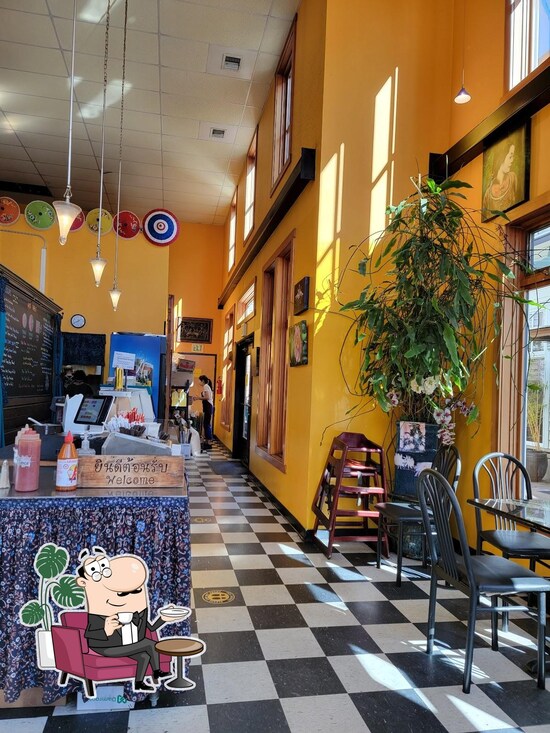 Golden Triangle, Friday Harbor - Restaurant menu, prices and reviews