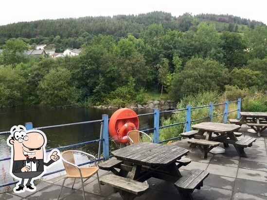 Menu at Cambrian Lakeside Cafe Bar, Tonypandy