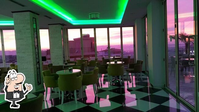 Bosfor Bar, Tirana, Rruga e re poshte "Dy Luaneve"