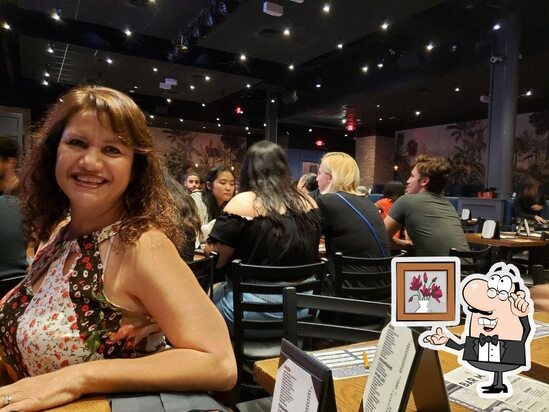 Menu at Improv club, Doral