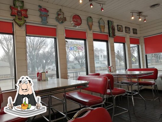 Tastee's Ice Cream & Grill in Brandon - Restaurant menu and reviews