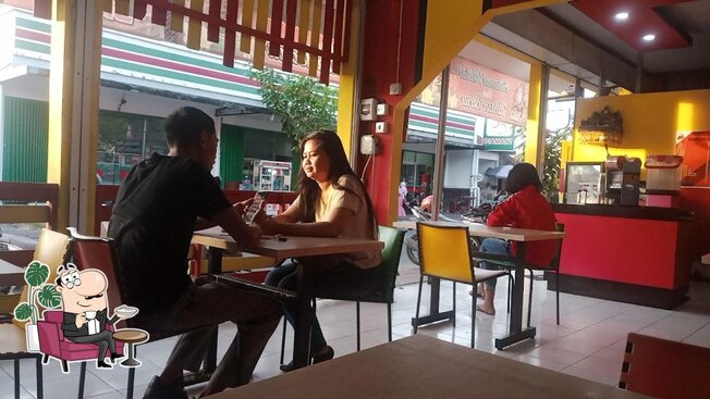 JFC Batu Bolong New, Mengwi - Restaurant menu, prices and reviews