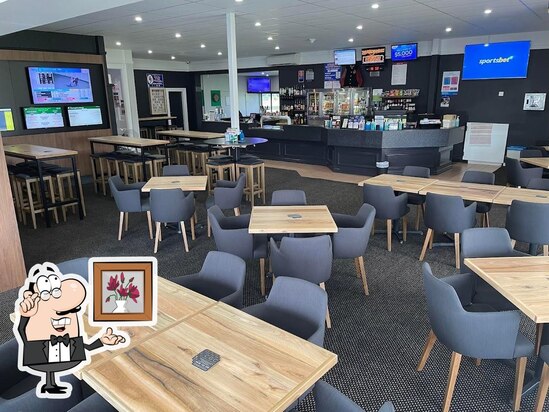 Macquarie Club - Bar, Dubbo - Restaurant menu, prices and reviews