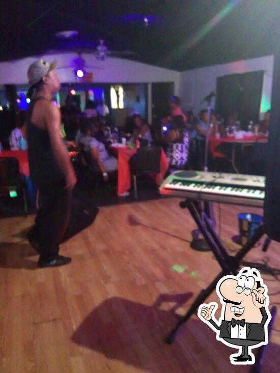 Club Flex, Memphis - Restaurant menu, prices and reviews