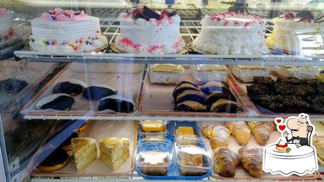 Family Pastry Shop in Winthrop - Restaurant menu and reviews