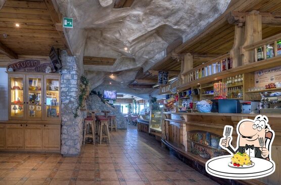 Rifugio Maria - Sass Pordoi ristorante, Italy, Loc. Passo Pordoi - Menu ...