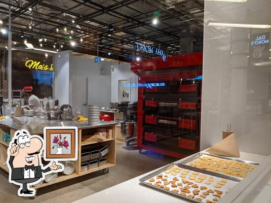 Uncle Tetsu's Japanese Cheesecake, Square One Shopping Centre desserts ...