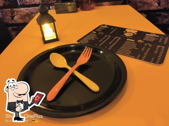Menu at FOODAHOLIC "HUNT THE HUNGER", Mumbai