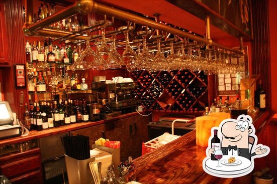 Le petit Restaurant in Los Angeles - Restaurant menu and reviews