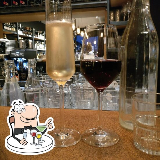 Yardarm, London, Leyton - Restaurant menu, prices and reviews