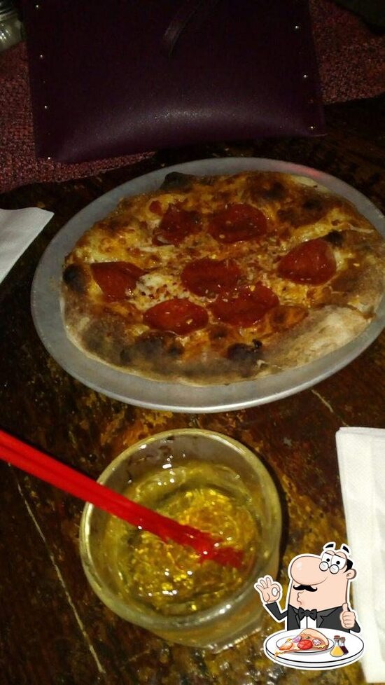 Alligator Lounge in New York City - Restaurant menu and reviews