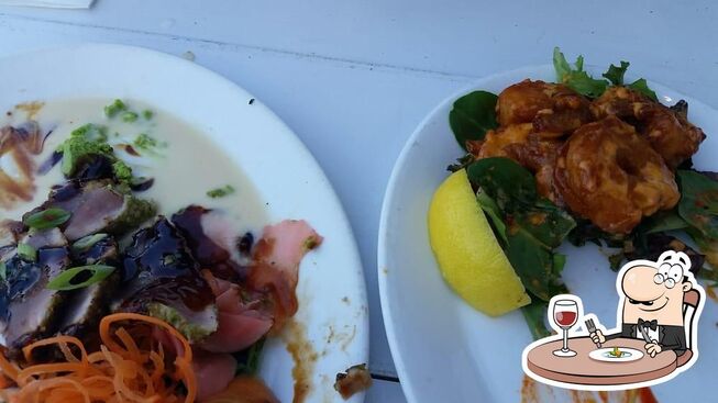 Pearl Restaurant & Bar in Wellfleet - Restaurant menu and reviews
