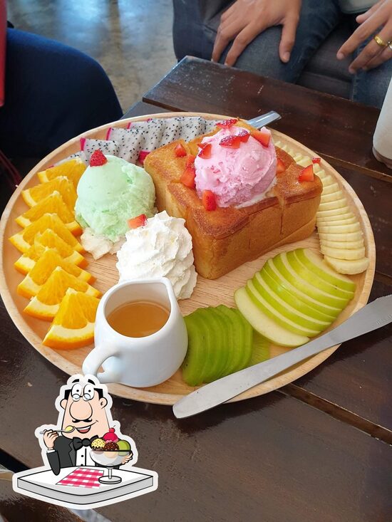The Library Cafe' Buriram, Ban Bua - Restaurant reviews