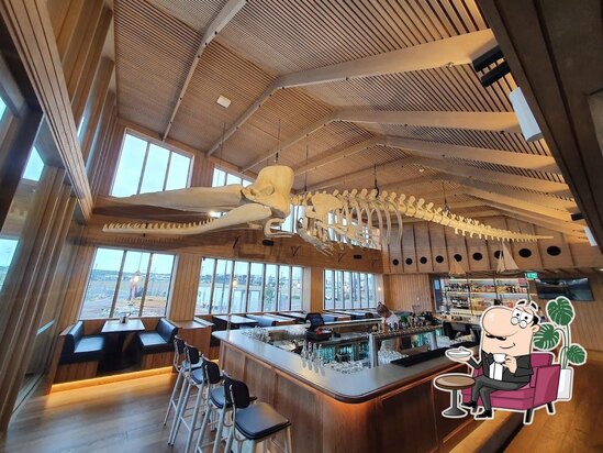 Waterfront Tavern, Shell Cove - Restaurant menu, prices and reviews