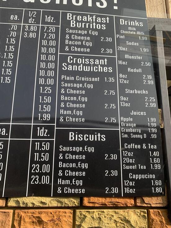 Menu at Got Donuts?, Dumas
