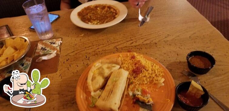 El Chico Cafe, 1549 S Bowen Rd in Pantego - Restaurant menu and reviews