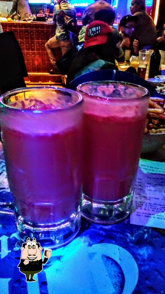 Pub y bar La Malquerida, Ciudad de México, Jaime Torres Bodet 117 ...