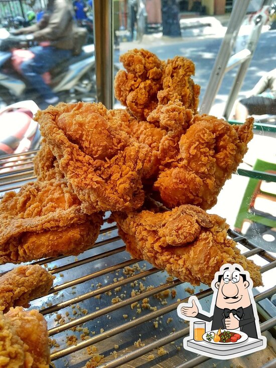 Hisana Fried Chicken restaurant, East Jakarta, Jl. Jengki No.15 ...