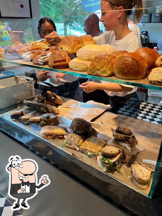 Mjøl Bakeri, Oslo - Restaurant menu, prices and reviews