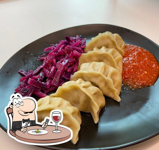 Tharge's Momo King, Wil - Restaurant reviews
