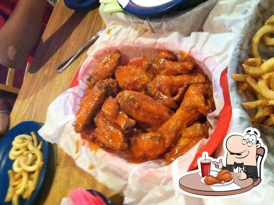 Wings 'n Things, 2318 FM 1960 in Houston - Restaurant menu and reviews