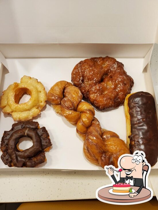 Donut World, 2567 Gessner Rd STE A in Houston - Restaurant menu and reviews