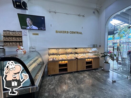 Menu at Bakers Central & Coffee, Da Nang, 350 Tôn Đức Thắng