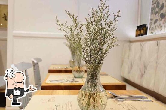 Katherine's Cafe, Quezon City, 1105 North Ave - Restaurant menu and reviews