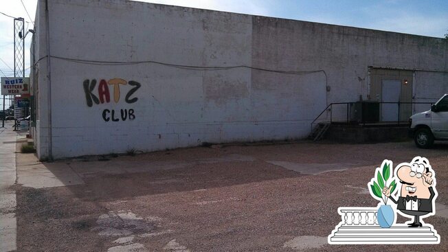 Katz Private Club in Snyder - Restaurant reviews