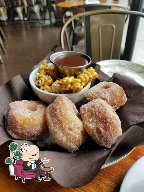 Mindy’s Bakery, Chicago, Damen - Restaurant menu, prices and reviews