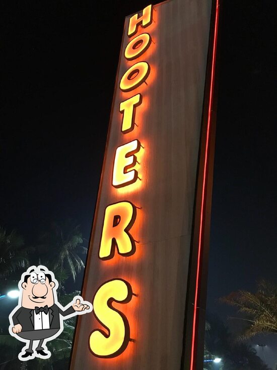 Hooters, Pattaya - Restaurant menu, prices and reviews