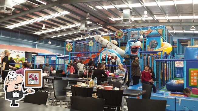 Crocs Playcentre Reservoir in Reservoir - Restaurant reviews