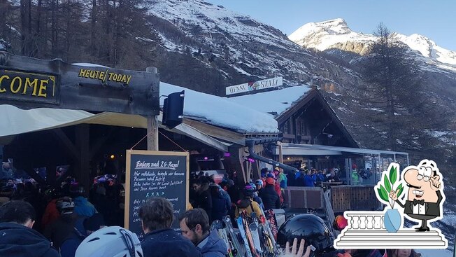 Hennu Stall Après-Ski Bar, Zermatt, Aroleidwald - Restaurantbewertungen