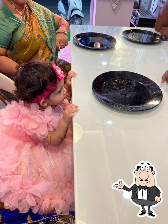KOLA RESTAURANT, Hyderabad - Restaurant reviews
