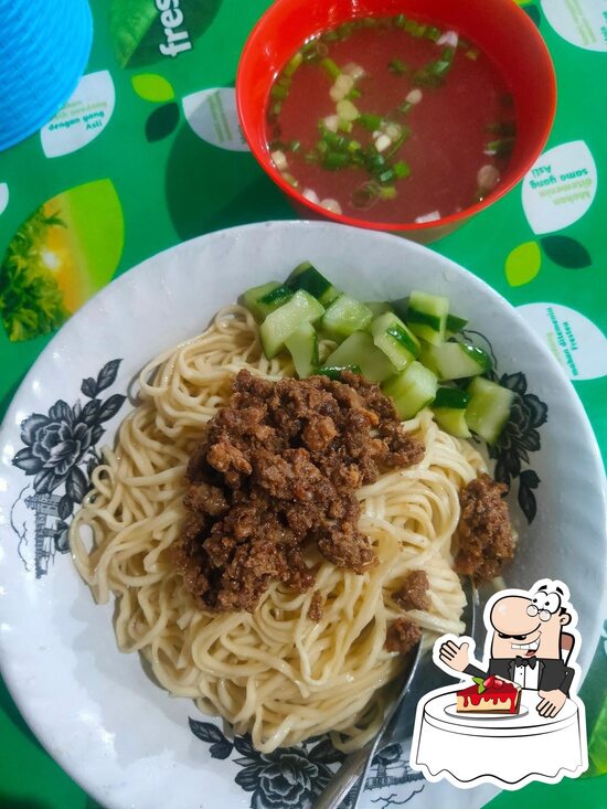 Mie Rebus dan Bakso H. Sentot restaurant, Metro - Restaurant reviews