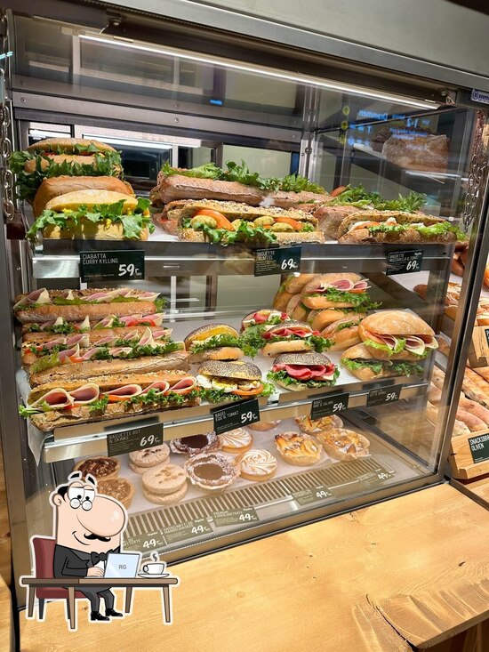 Bake Me Up Nationaltheatret stasjon, Oslo - Restaurant menu, prices and ...