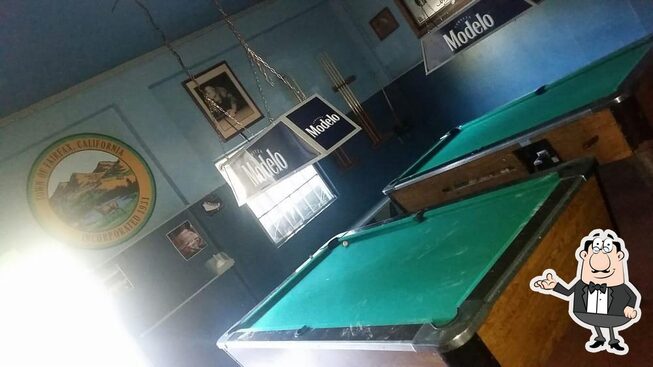 Peri's Tavern in Fairfax - Restaurant reviews