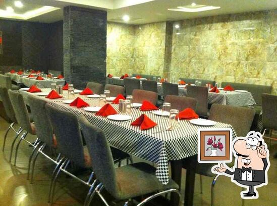 Topaz Restaurant, Ahmedabad, Ronak Complex - Restaurant reviews